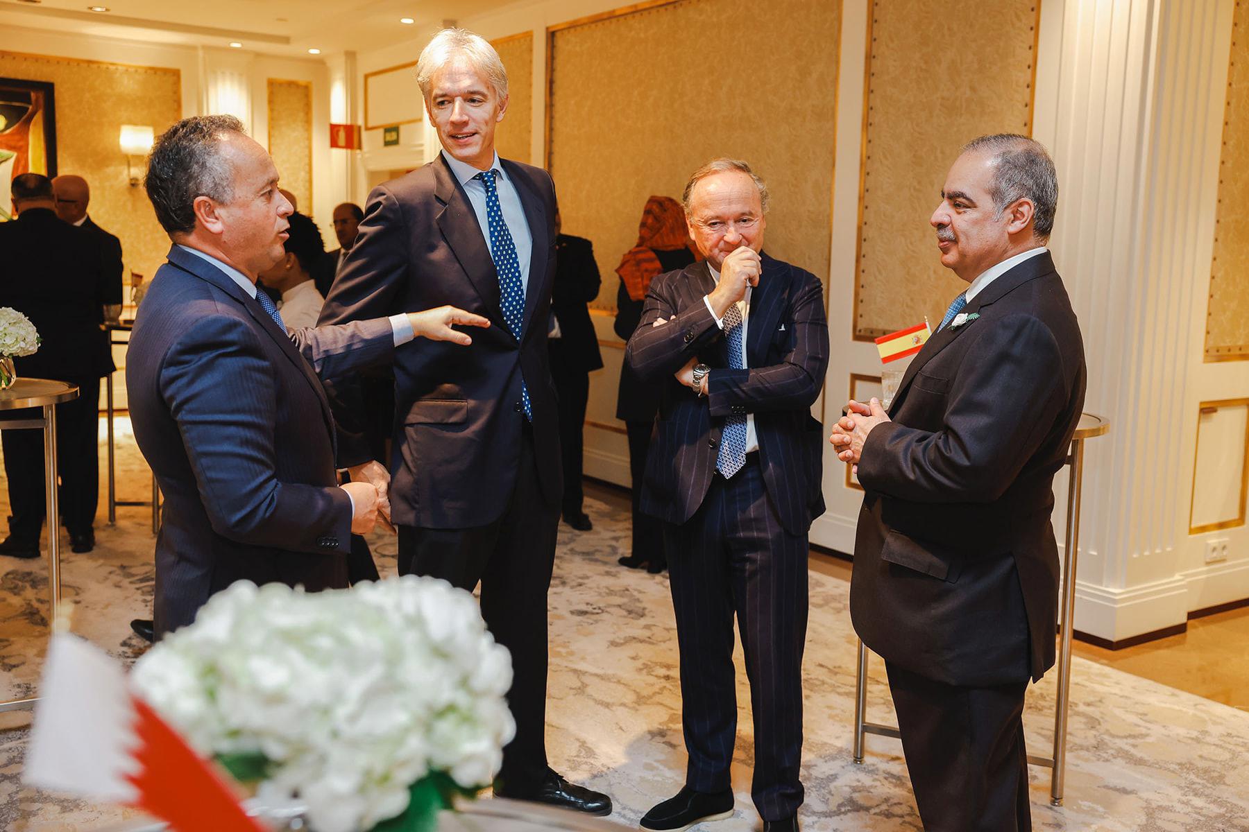 سفير مملكة البحرين لدى إسبانيا والمقيم في لندن يقيم حفل استقبال بمناسبة ...