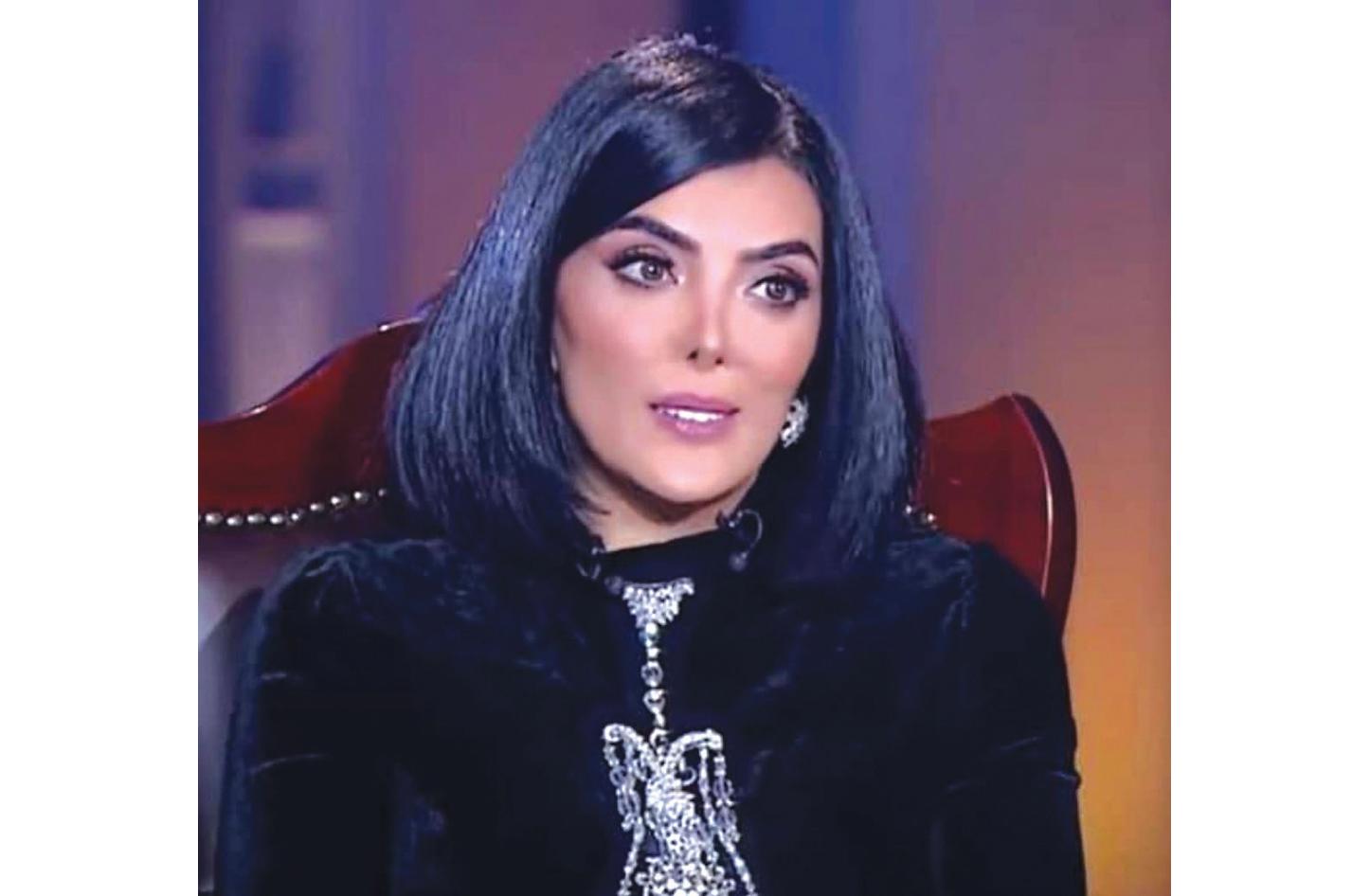 حورية فرغلي تخضع لعملية جراحية في أنفها صحيفة الأيام البحرينية
