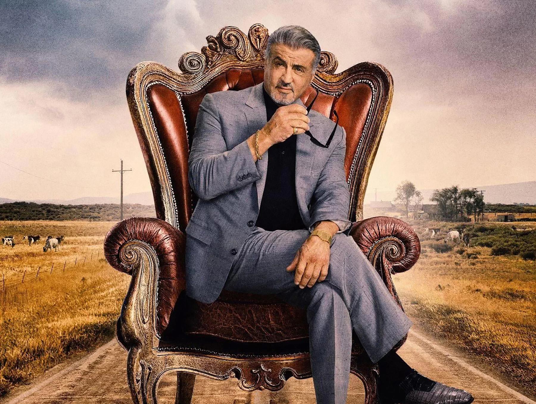 صحيفة الأيام البحرينية | سيلفستر ستالون ببدلة رمادى على بوستر الموسم ...